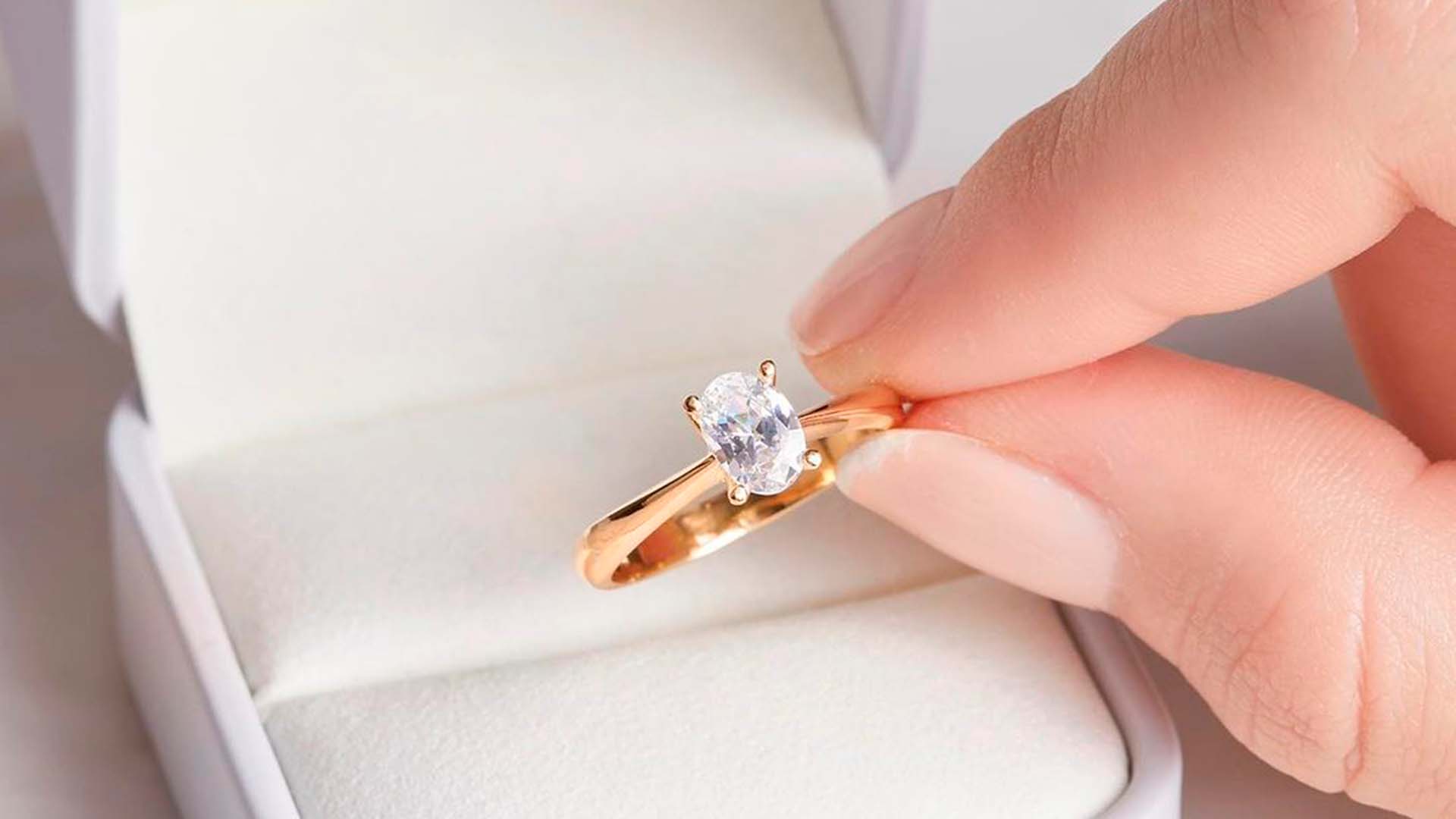 Anillos De Compromiso No Tradicionales Con Piedra Como Elegir Anillos